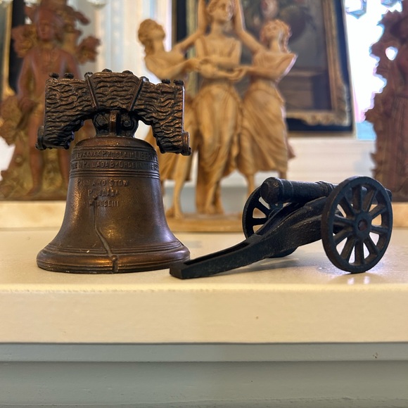 Vintage | Holiday | Vintage Cast Iron Liberty Bell And Military Cannon ...
